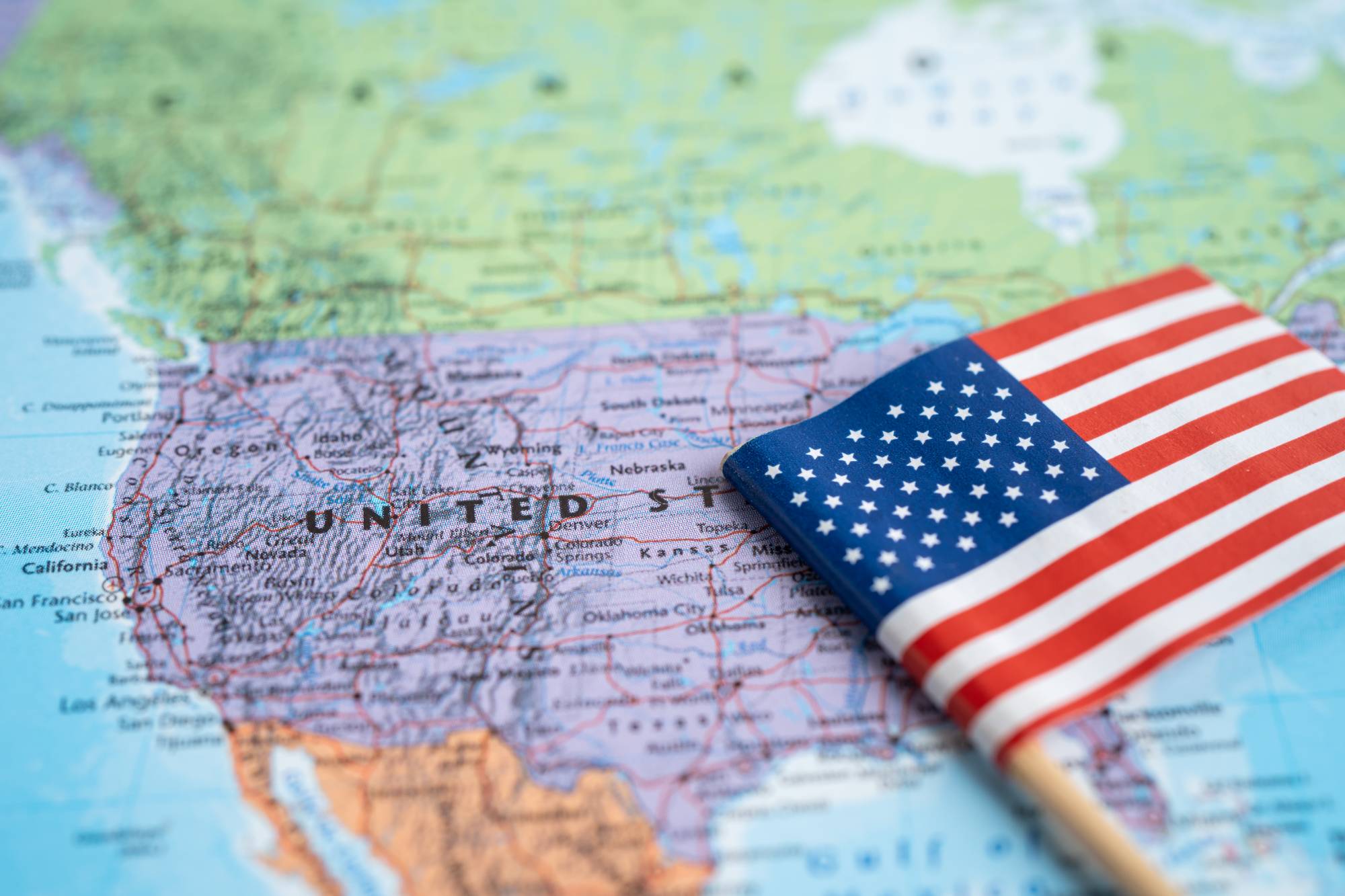 U.S. Virginia to Ban 24 Hazardous Ingredients in Cosmetics | ChemLinked